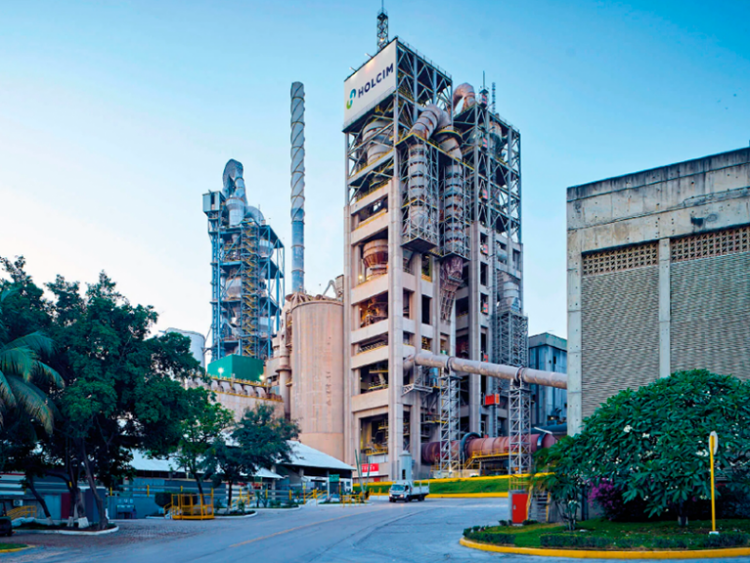 Holcim Ecuador reafirma convertirse en Net Zero | El Oficial