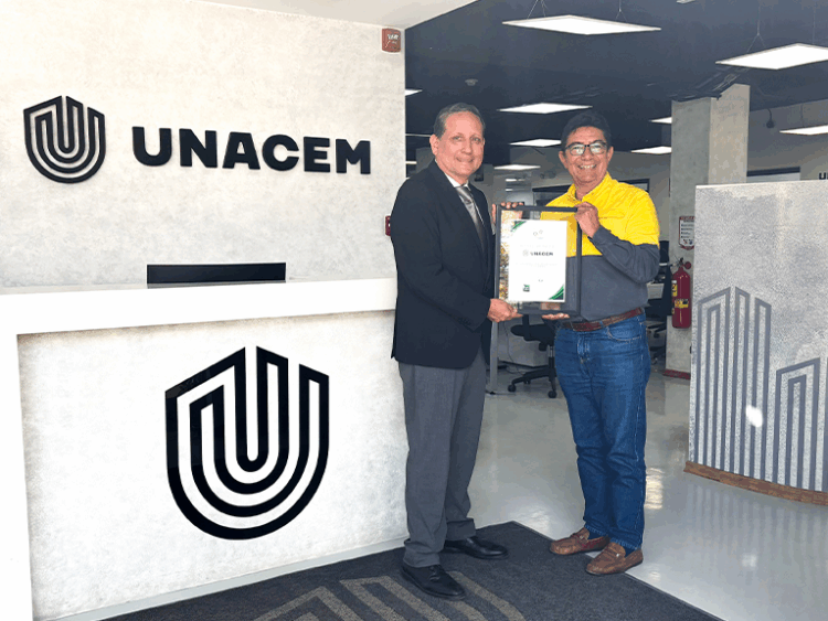 UNACEM Ecuador recibe reconocimiento